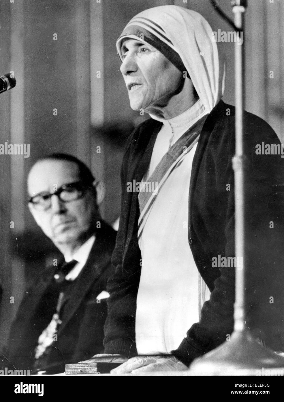 Mother Teresa A Roman Catholic Nun Who Founded The Missionaries Of