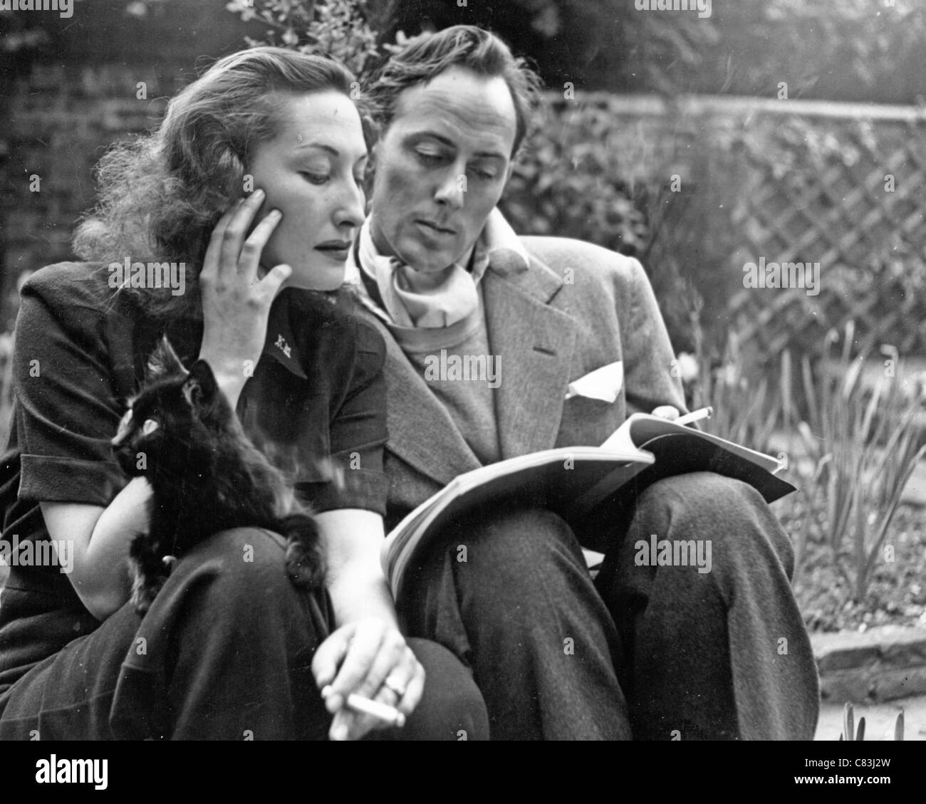 MICHAEL WILDING (1912-1979) UK film actor with first wife Kay Young Stock Photo, Royalty Free ...