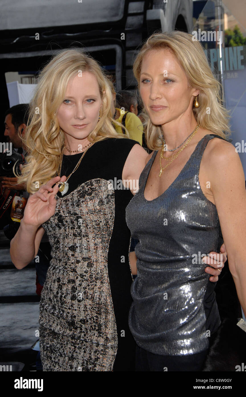 Anne Heche, Abigail Heche at arrivals for World Premiere of Cirque du Stock Photo, Royalty Free ...