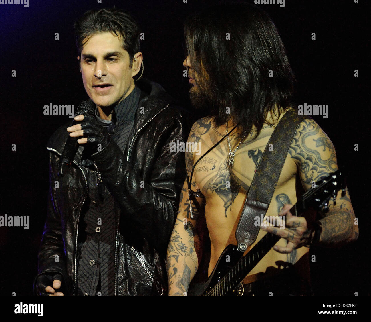 Perry Farrell And Dave Navarro Janes Addiction Performing On Stage