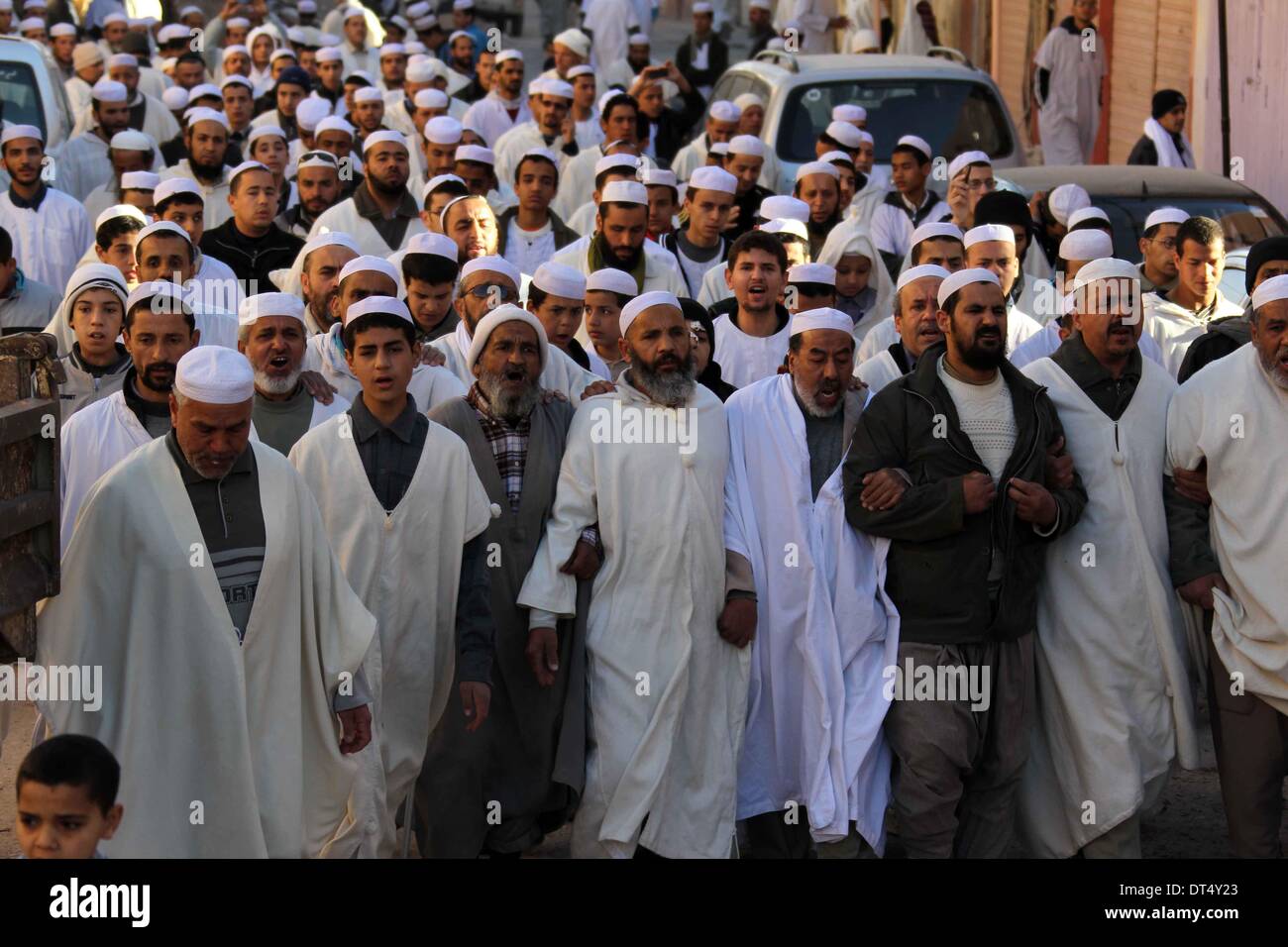 Ghardaia Algeria 9th Feb 2014 Hundereds Of Mozabite Berbers Of