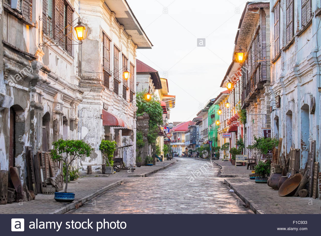 Calle Crisologo at dawn, Vigan City, Ilocos Sur, Ilocos Region Stock ... Calle Crisologo at dawn, Vigan City, Ilocos Sur, Ilocos Region Stock ...