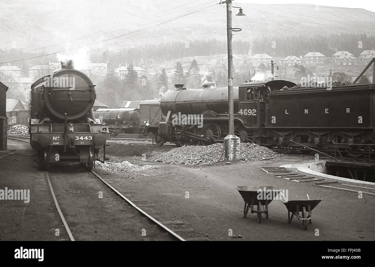 London and North Eastern Railway (LNER) Class K4 2-6-0 steam Stock ... London and North Eastern Railway (LNER) Class K4 2-6-0 steam Stock ...