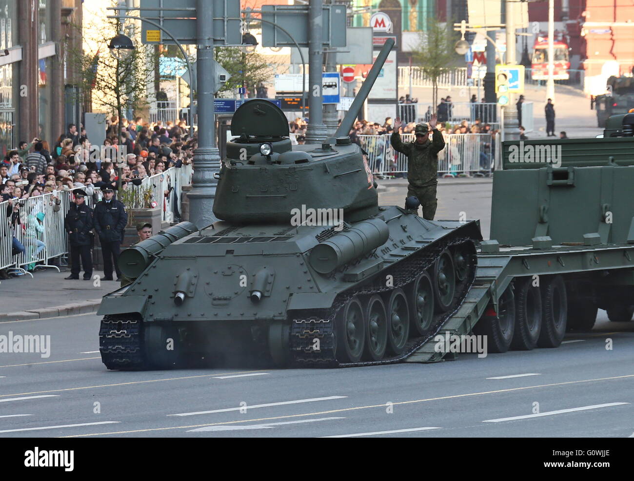Moscow, Russia. 5th May, 2016. A T-34 tank moves along Tverskaya Stock ...