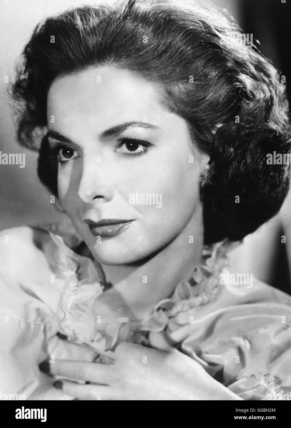ELIZABETH SELLARS / ELIZABETH SELLARS (1950s Stock Photo, Royalty Free ... ELIZABETH SELLARS / ELIZABETH SELLARS (1950s Stock Photo, Royalty Free ...