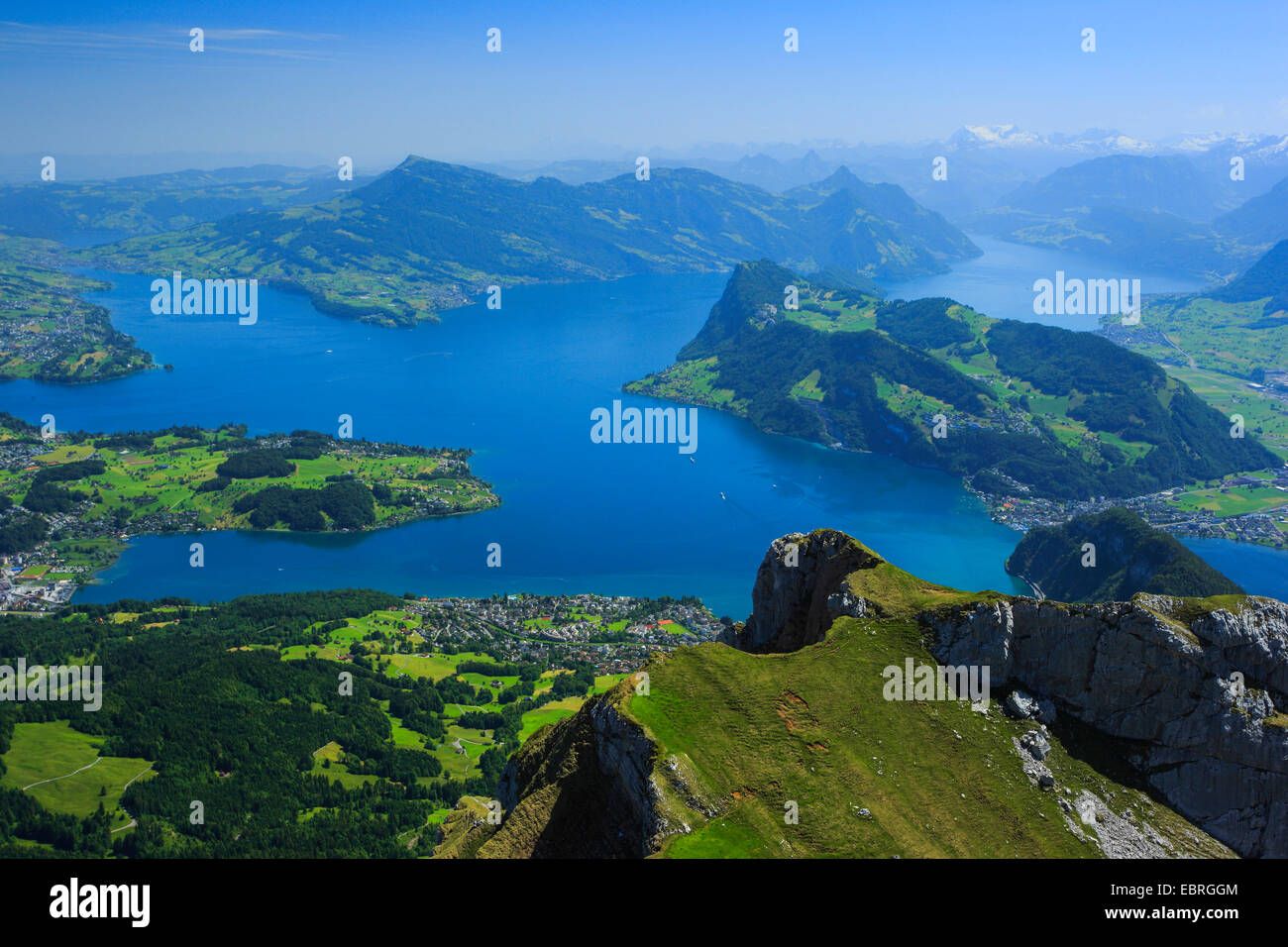 Vierwaldstättersee, Blick vom Pilatus, Schweiz, Vierwaldstättersee Stockfoto, Bild: 76120596 - Alamy