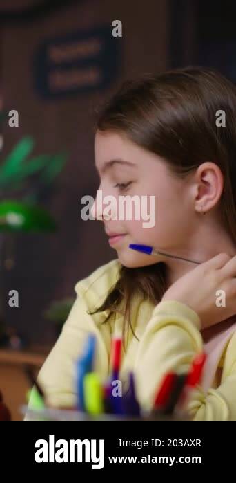 Vertical Video African american professor mentoring diverse schoolgirls ...