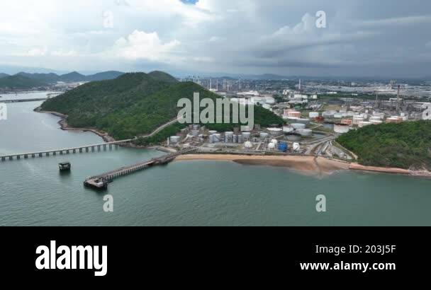 An aerial view on Sriracha Refinery, Changwat Chonburi, Thailand ...