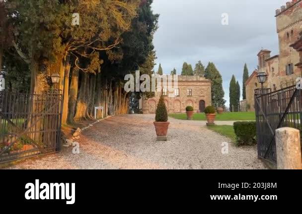 Trequanda, Italy - November 25, 2024: The territory of a charming ...