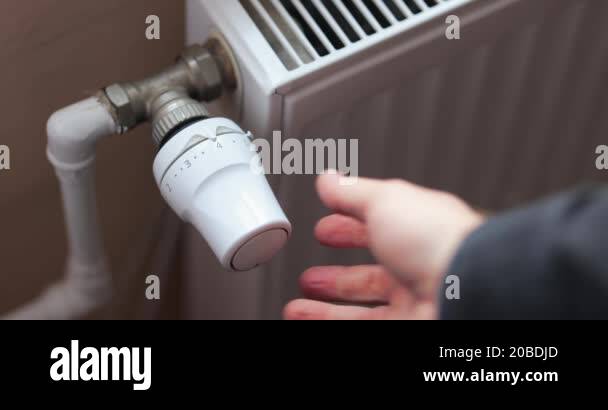 Turning off the heating radiator in a room, saving on energy and ...