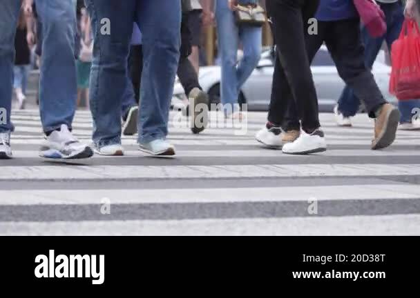 KYIV, UKRAINE OCTOBER 21, 2024 : Crowd of people on a crosswalk, slow ...
