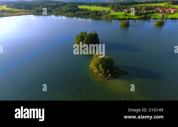 Seehamer See, See in Bayern, Deutschland Luftbild im Sommer. Aerial ...