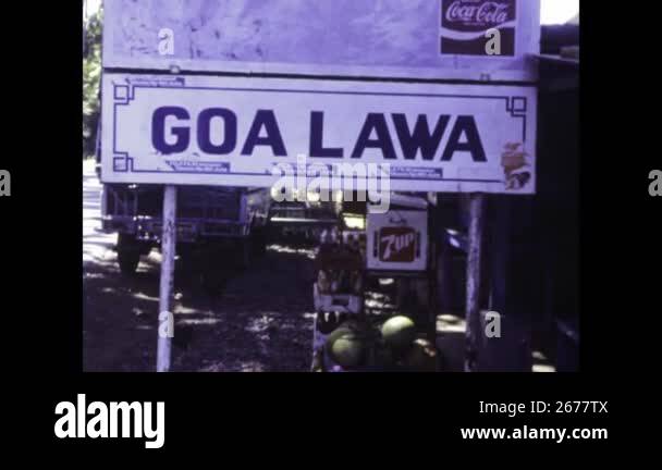 Denpasar, bali june 1985: vintage street scene showcasing weathered goa ...