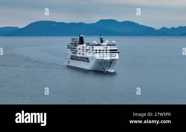 Aerial view of the MSC Sinfonia cruise ship approaching the port of the ...