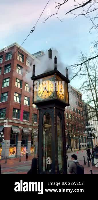gastown steam clock - a steam-powered clock in vancouver, a tourist ...