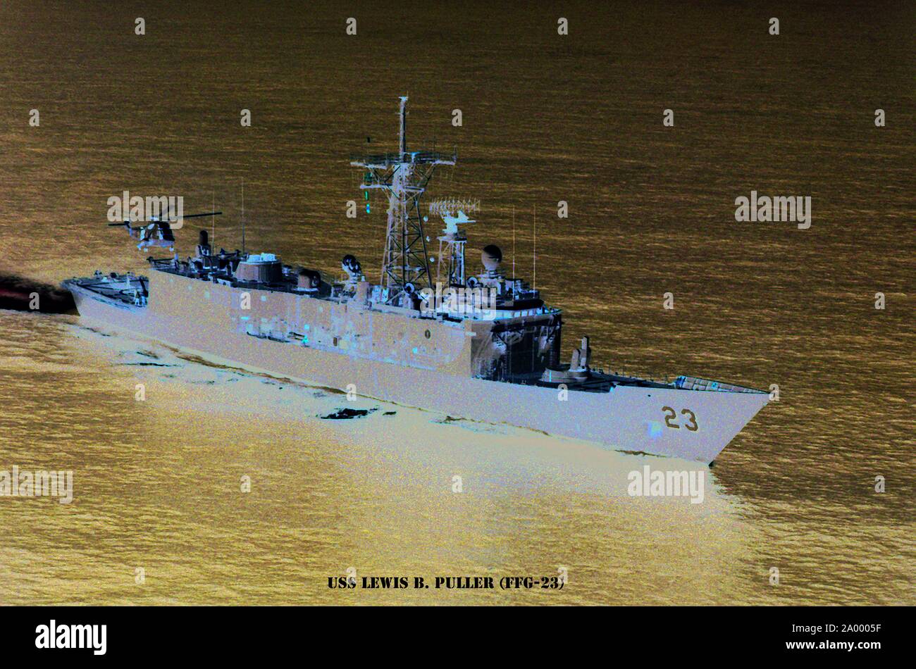 USS LEWIS B. PULLER (FFG-23 Stock Photo - Alamy