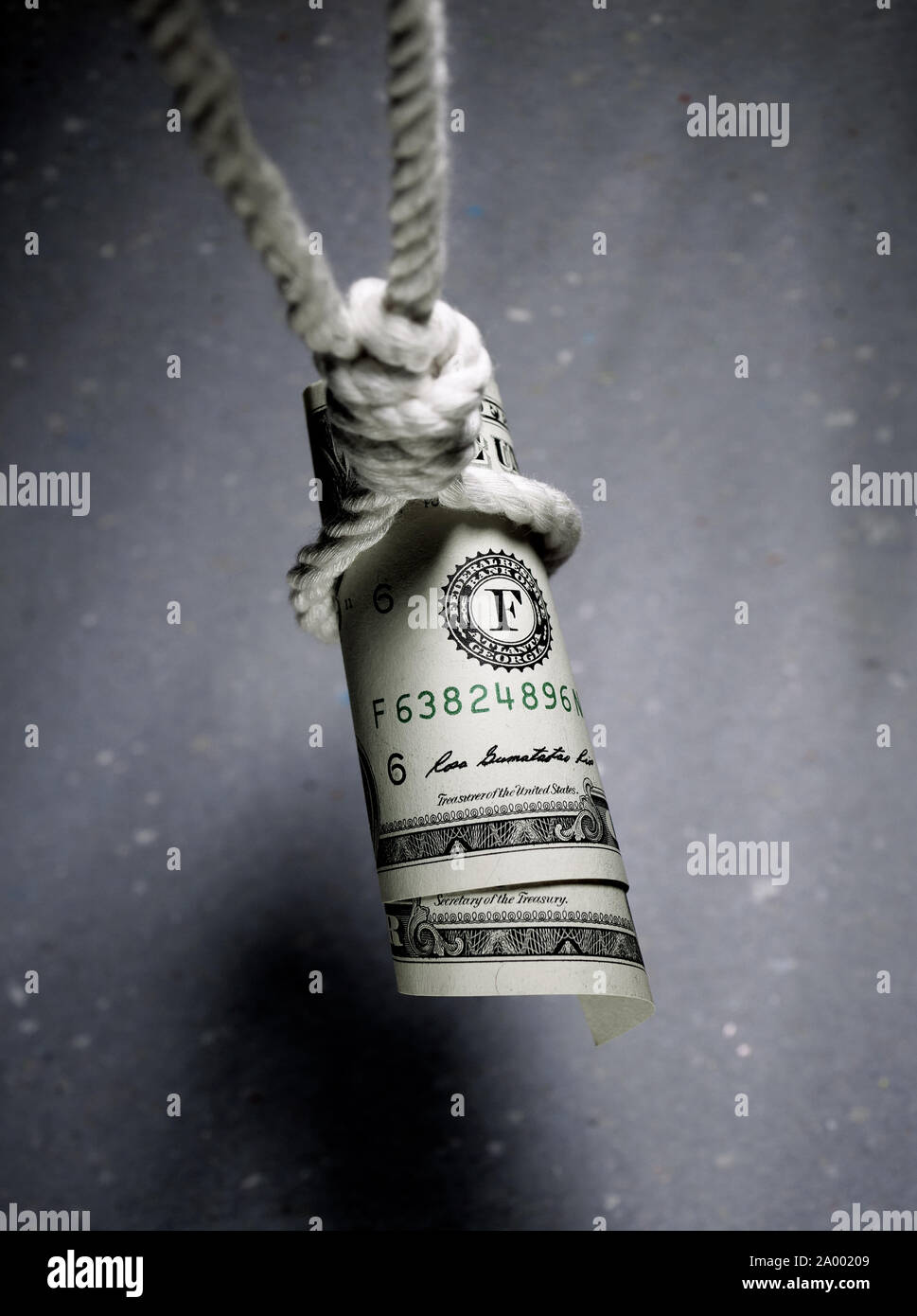 Decrease waste hi-res stock photography and images - Alamy