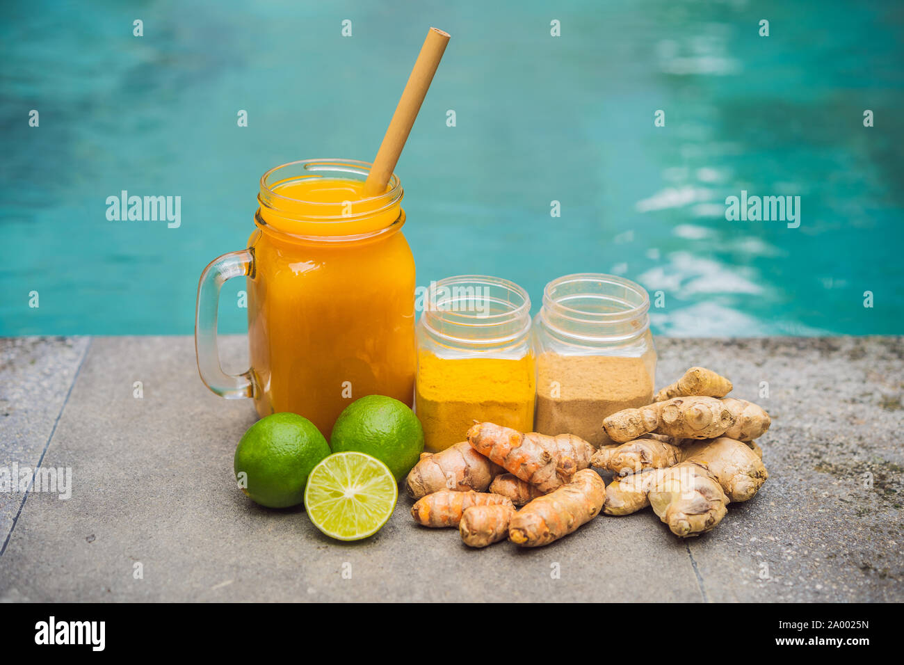 Drink Jamu. Indonesian traditional drink in bali Stock Photo - Alamy
