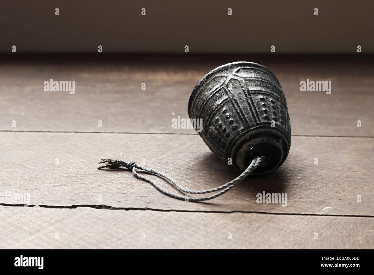 Japanese bell hi-res stock photography and images - Alamy