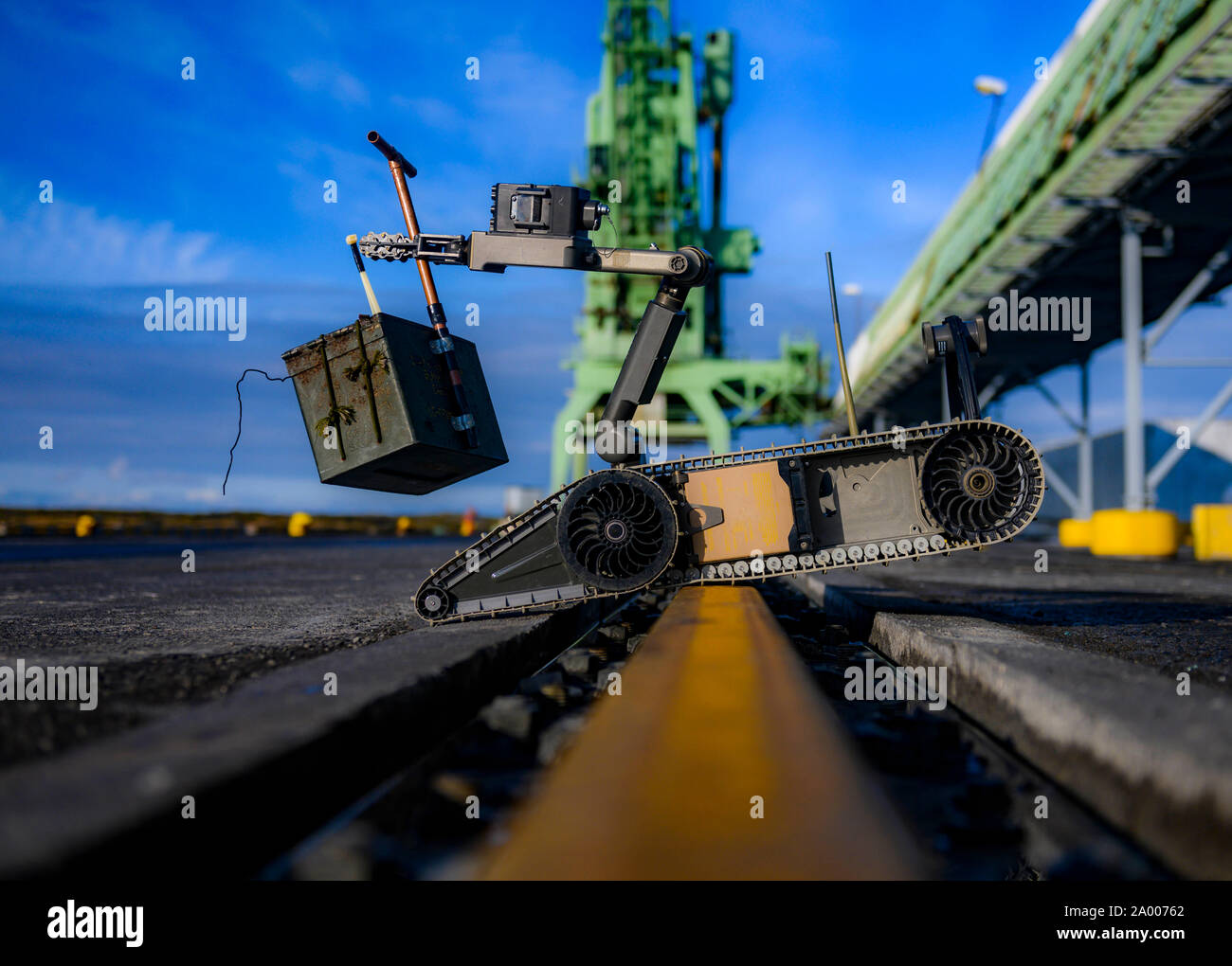 Explosive ordnance disposal and search High Resolution Stock ...