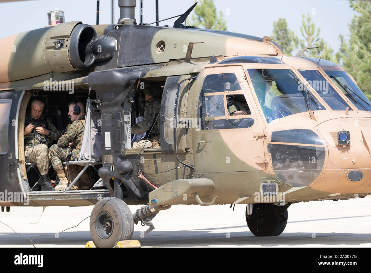 Joint operations center hi-res stock photography and images - Alamy