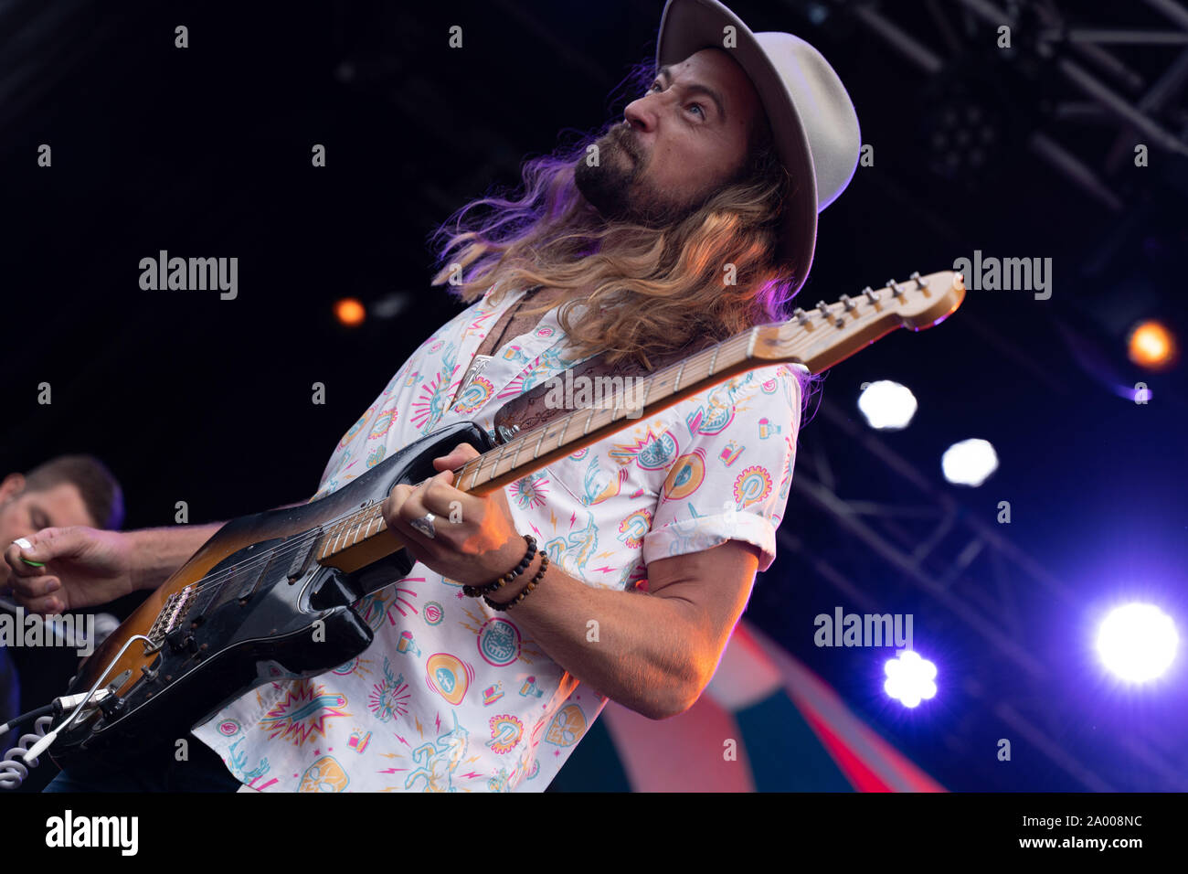 Canadian musician Jesse Roper performing at Summerset Music & Arts ...