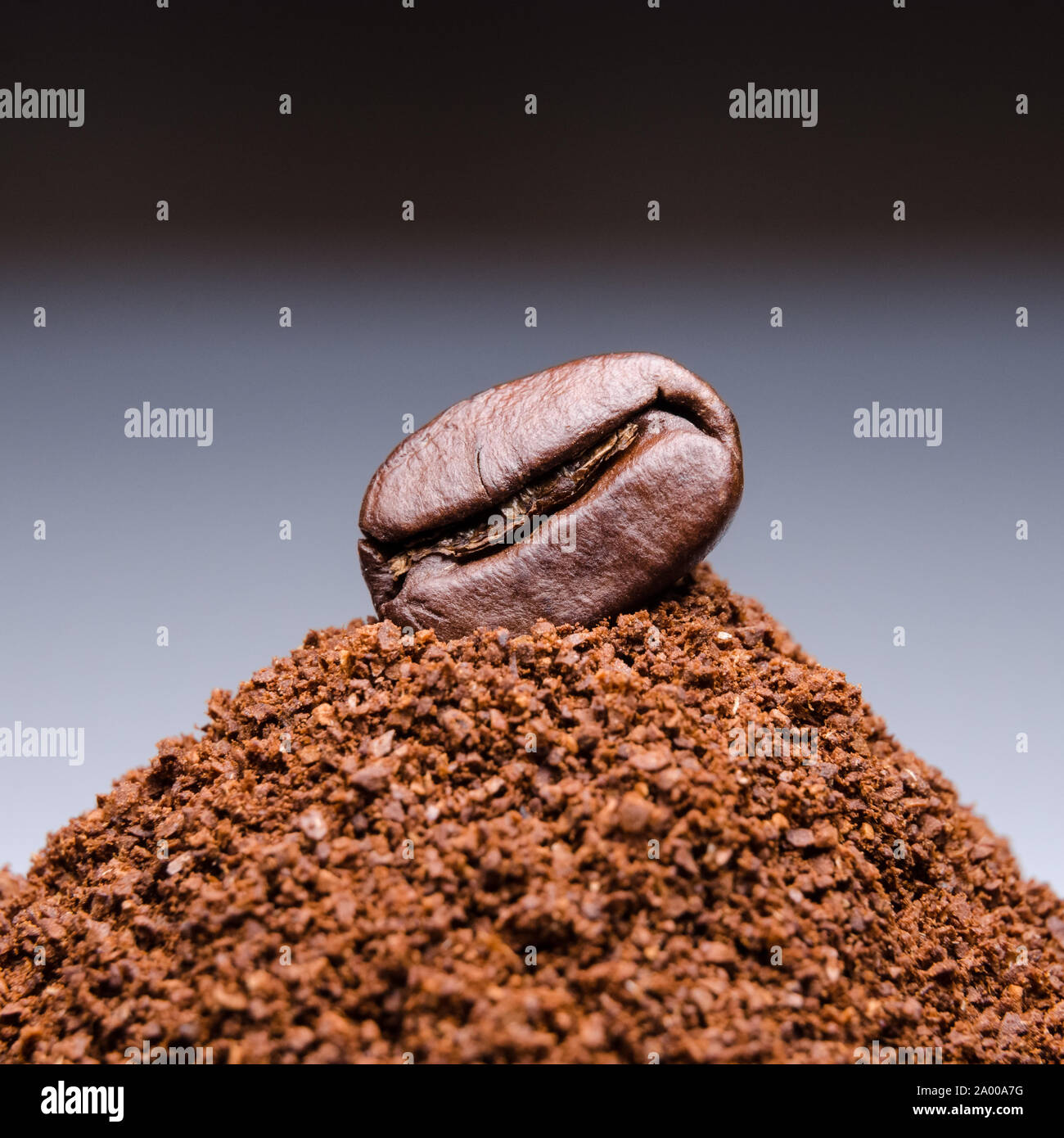 Minimal dark coffee shop detail hi-res stock photography and images - Alamy