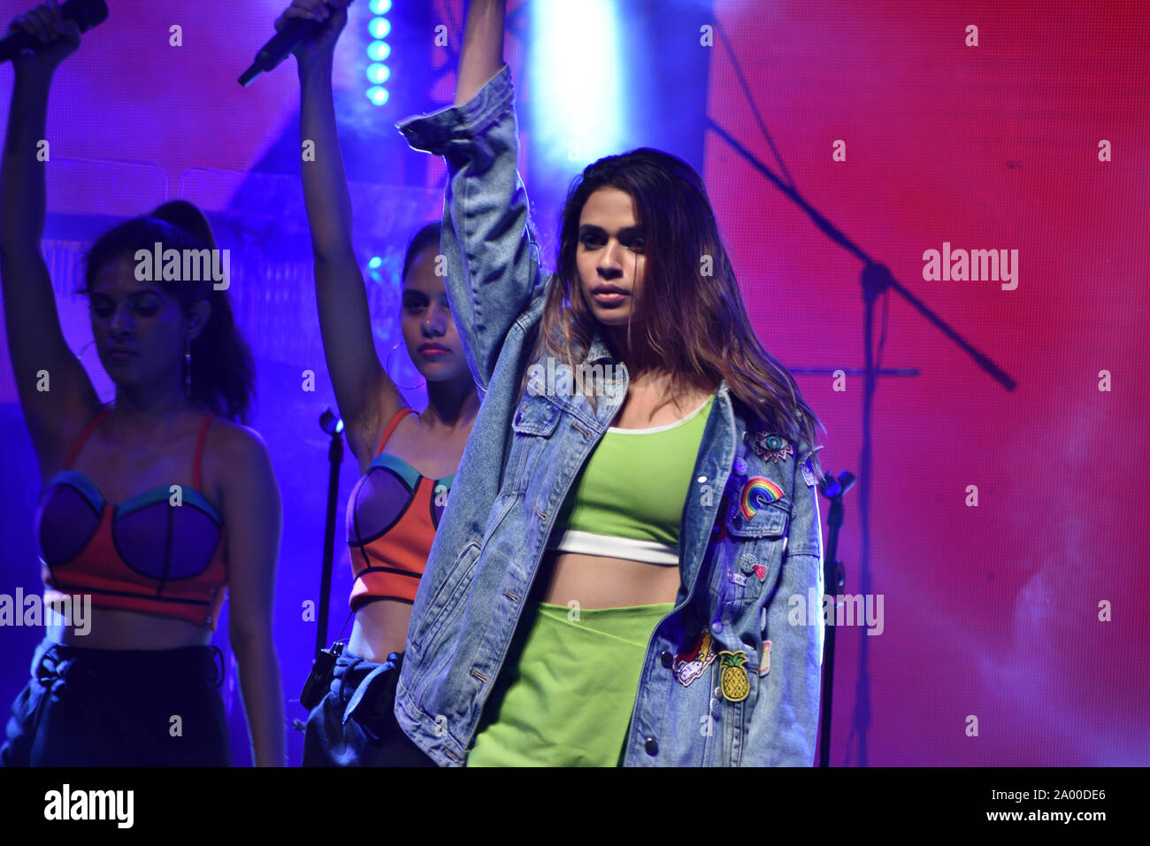 Bollywood singer Shalmali Kholgade stage performance for Equinox 2019 ...