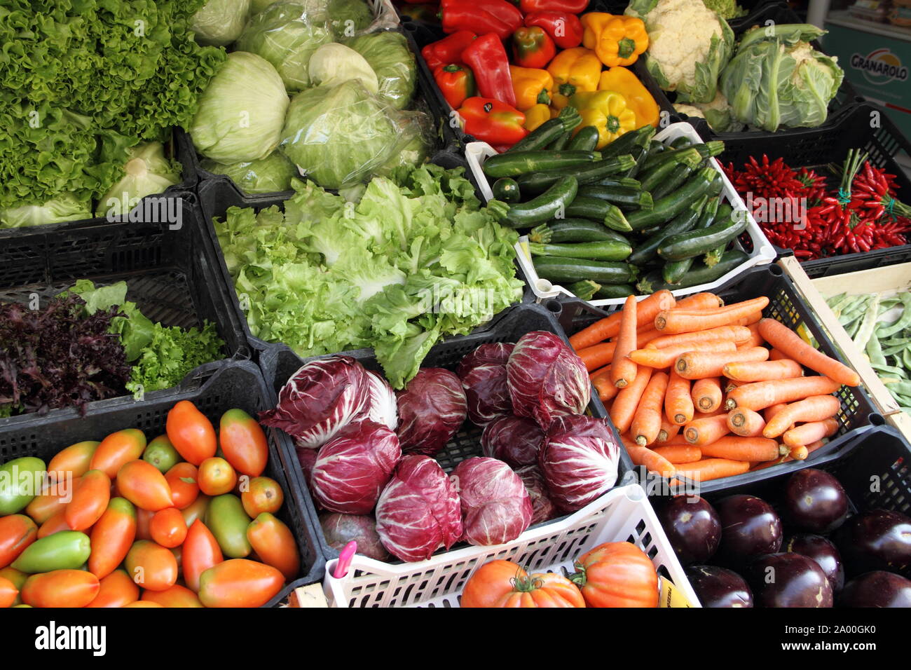 a market stall with different vegetables Stock Photo - Alamy