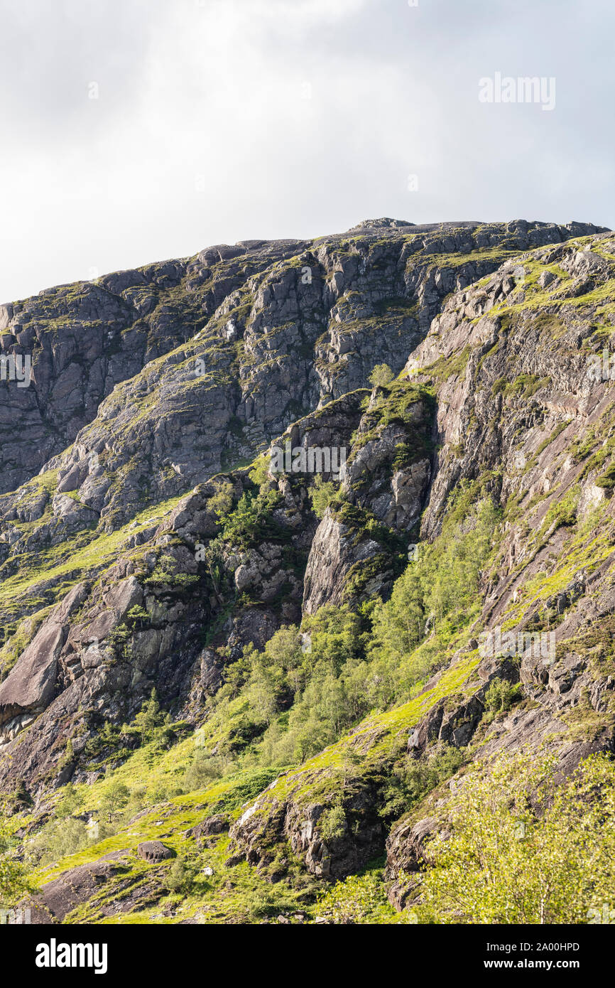 Steall Waterfall, Iconic 120-m. tiered waterfall, 2nd highest in ...