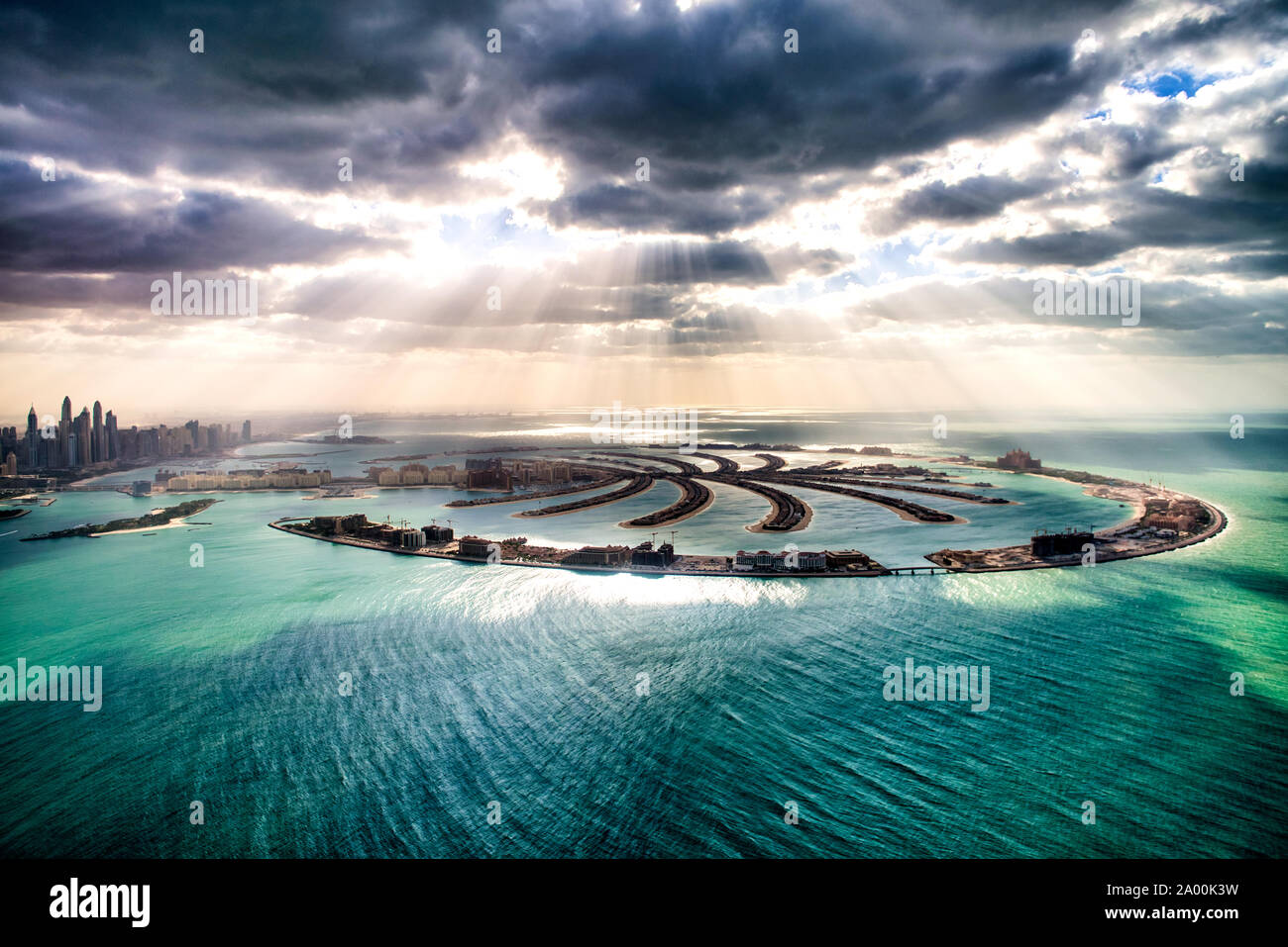 Aerial sunset panoramic view of Palm Jumeirah in Dubai. United Arab ...