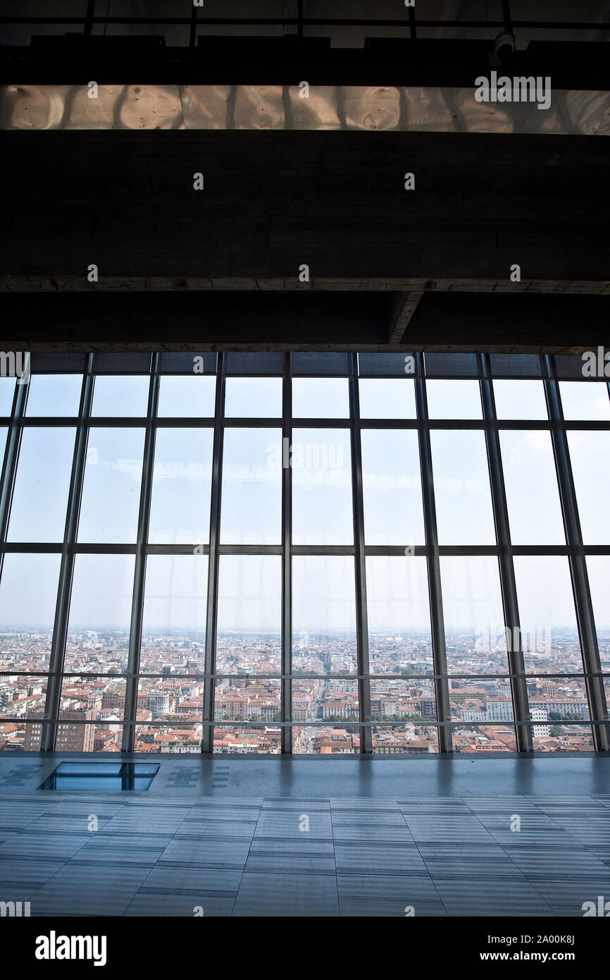 July 26th, 2018 - Milan Pirelli Tower Stock Photo - Alamy