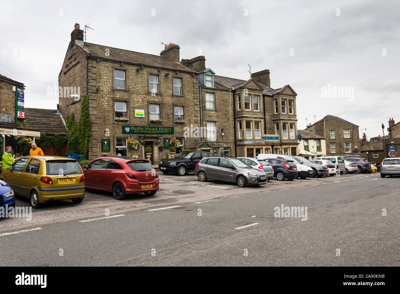 Market day hawes market town hi-res stock photography and images - Alamy