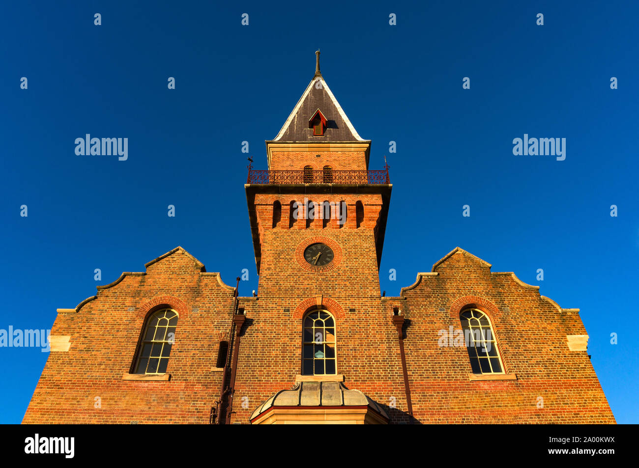 Anglo-Dutch style building. Brick with stone trim. Architecture ...