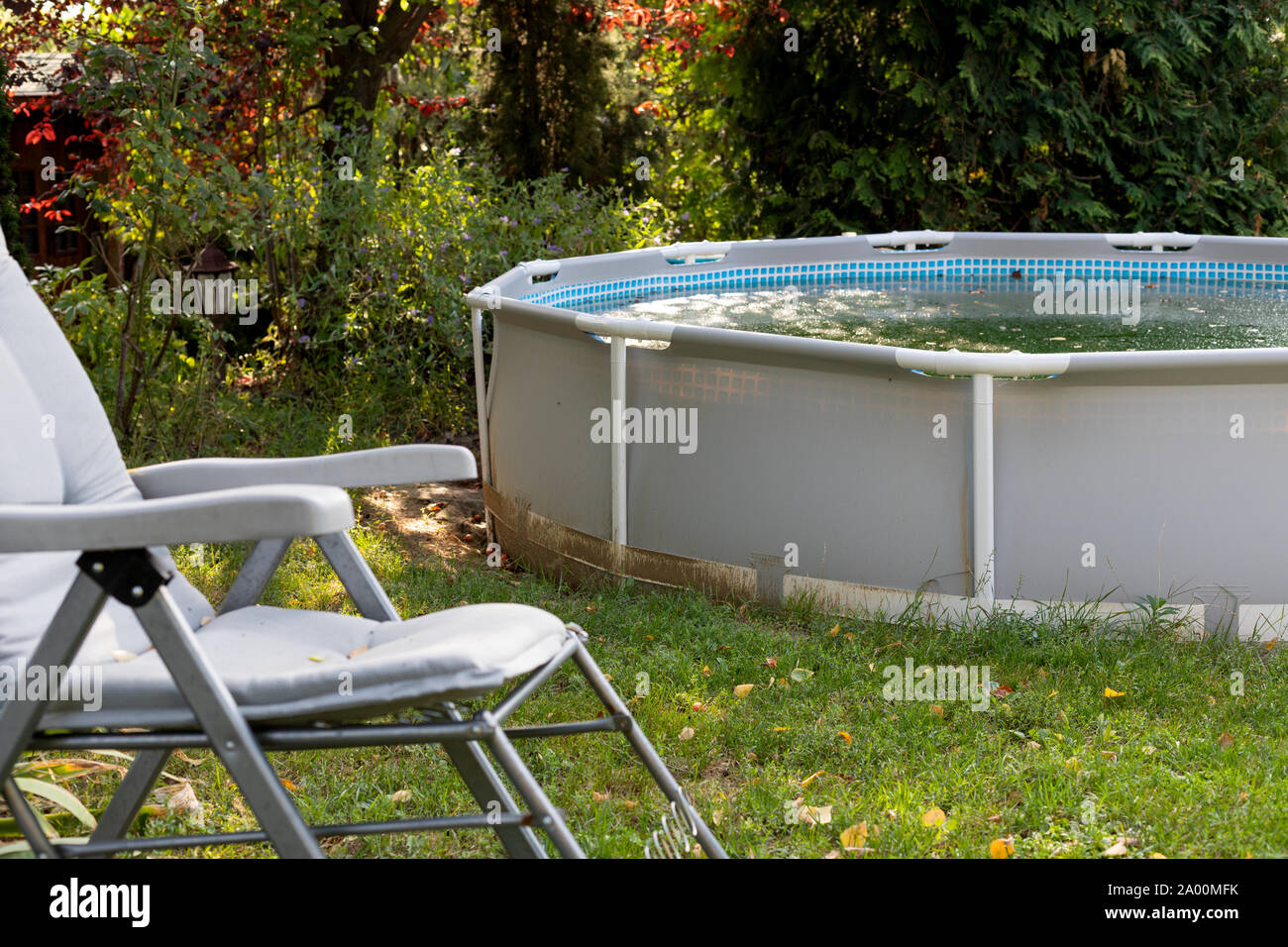 Dirty Swimming Pool High Resolution Stock Photography and Images - Alamy