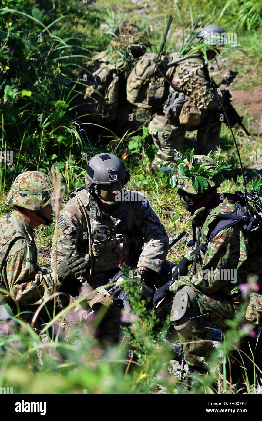 Japanese soldier japan ground self defense hi-res stock photography and ...