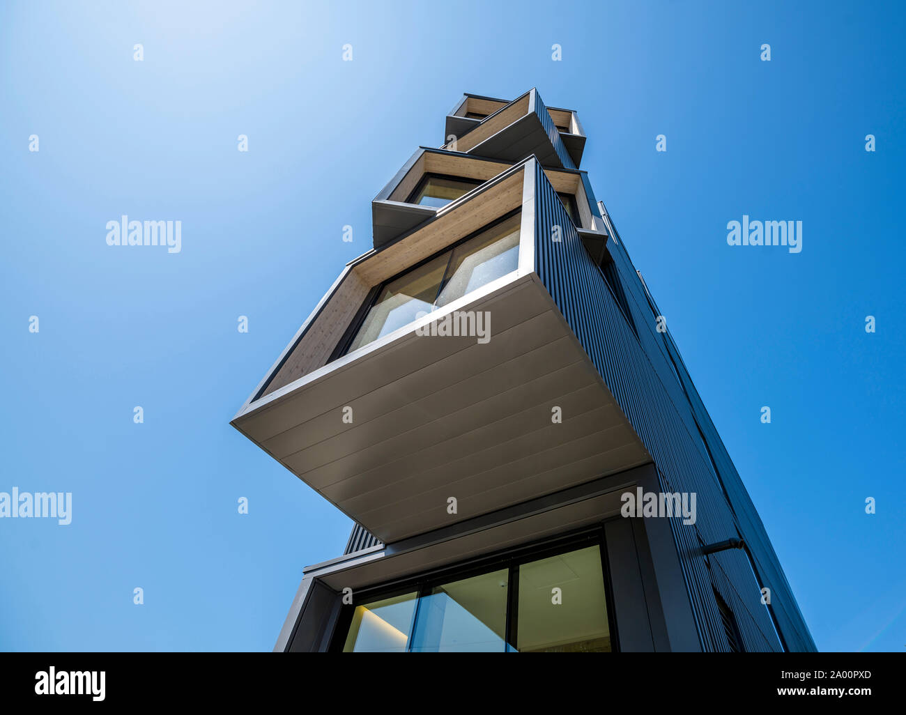 Modular buildings hi-res stock photography and images - Alamy