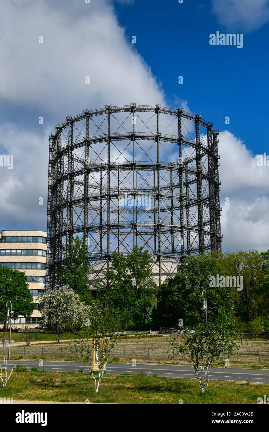 Gasometer, EUREF-Campus, Schoeneberg, Berlin, Deutschland Stock Photo ...