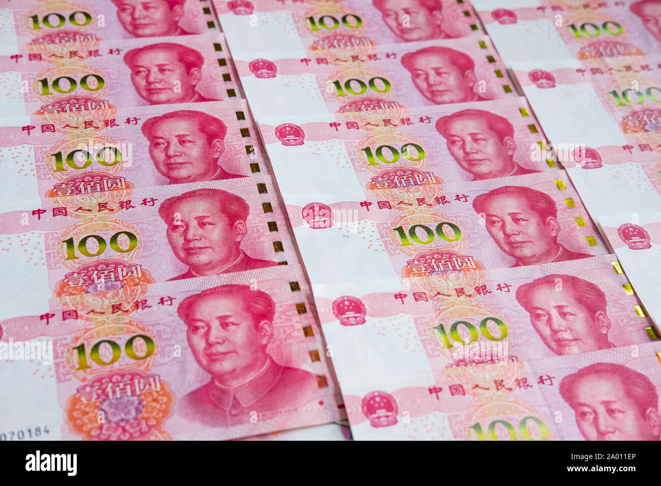 Chinese renminbi banknotes hi-res stock photography and images - Alamy