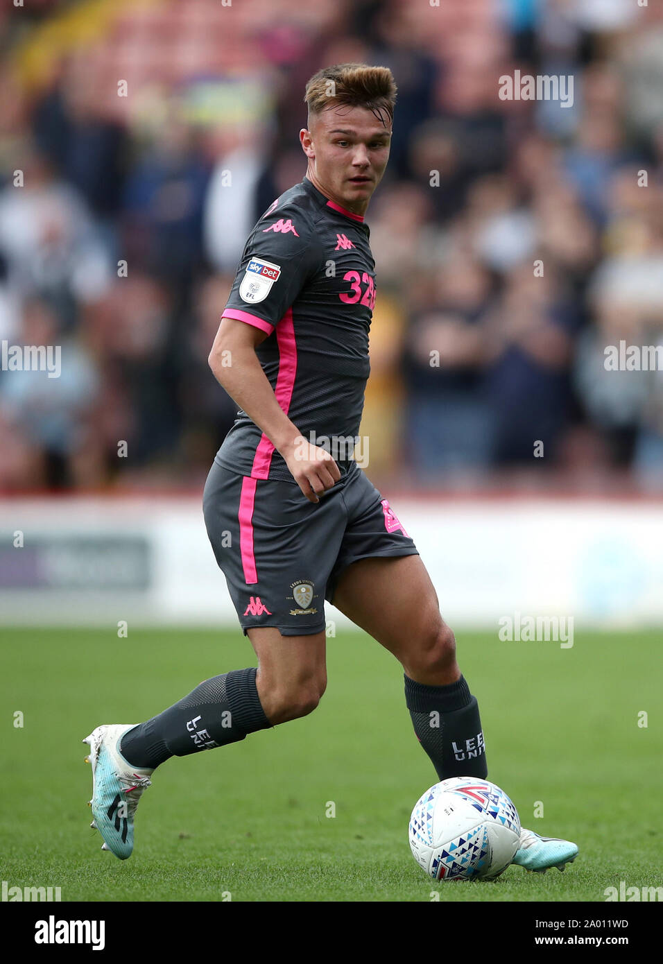 Leeds United's Jamie Shackleton Stock Photo - Alamy