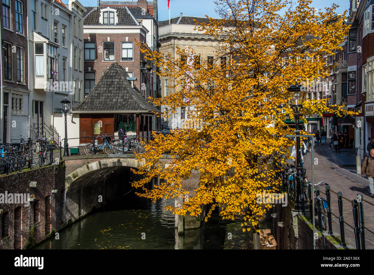 Utrecht canal autumn hi-res stock photography and images - Alamy