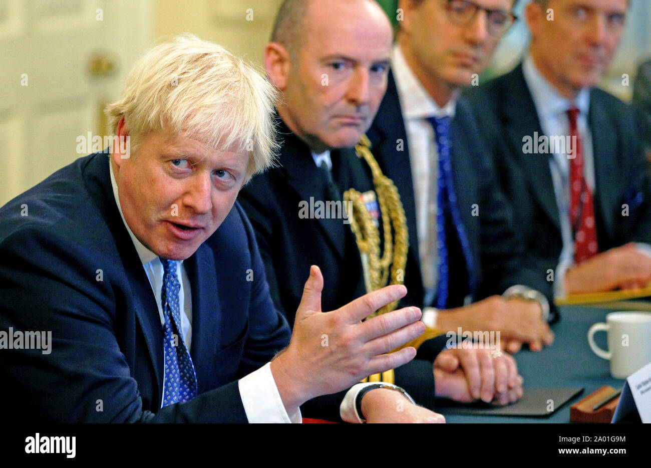 Pm meets military service chiefs hi-res stock photography and images ...