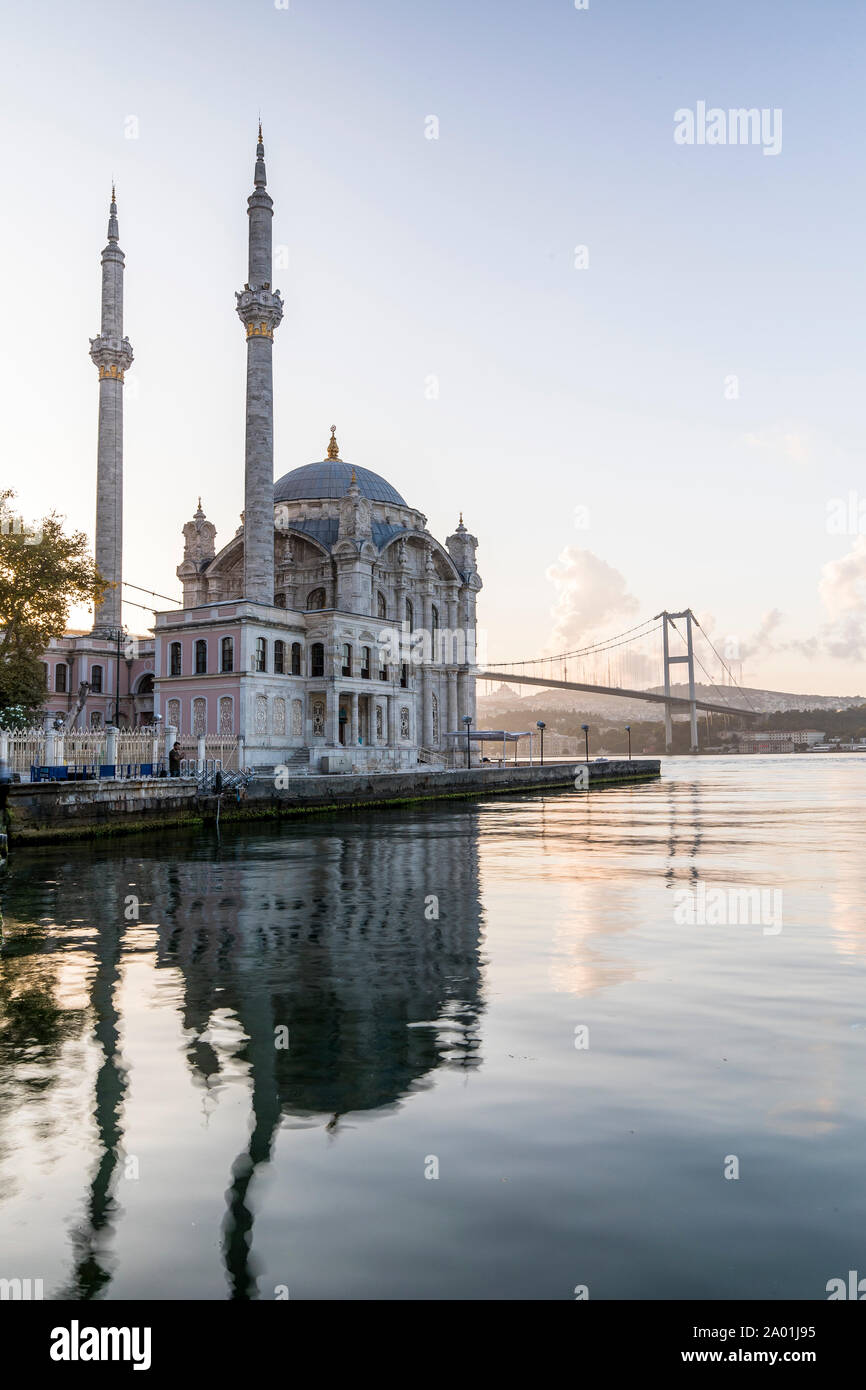 Ortaköy Buyuk Mecidiye Mosque, Istanbul Turkey Stock Photo - Alamy