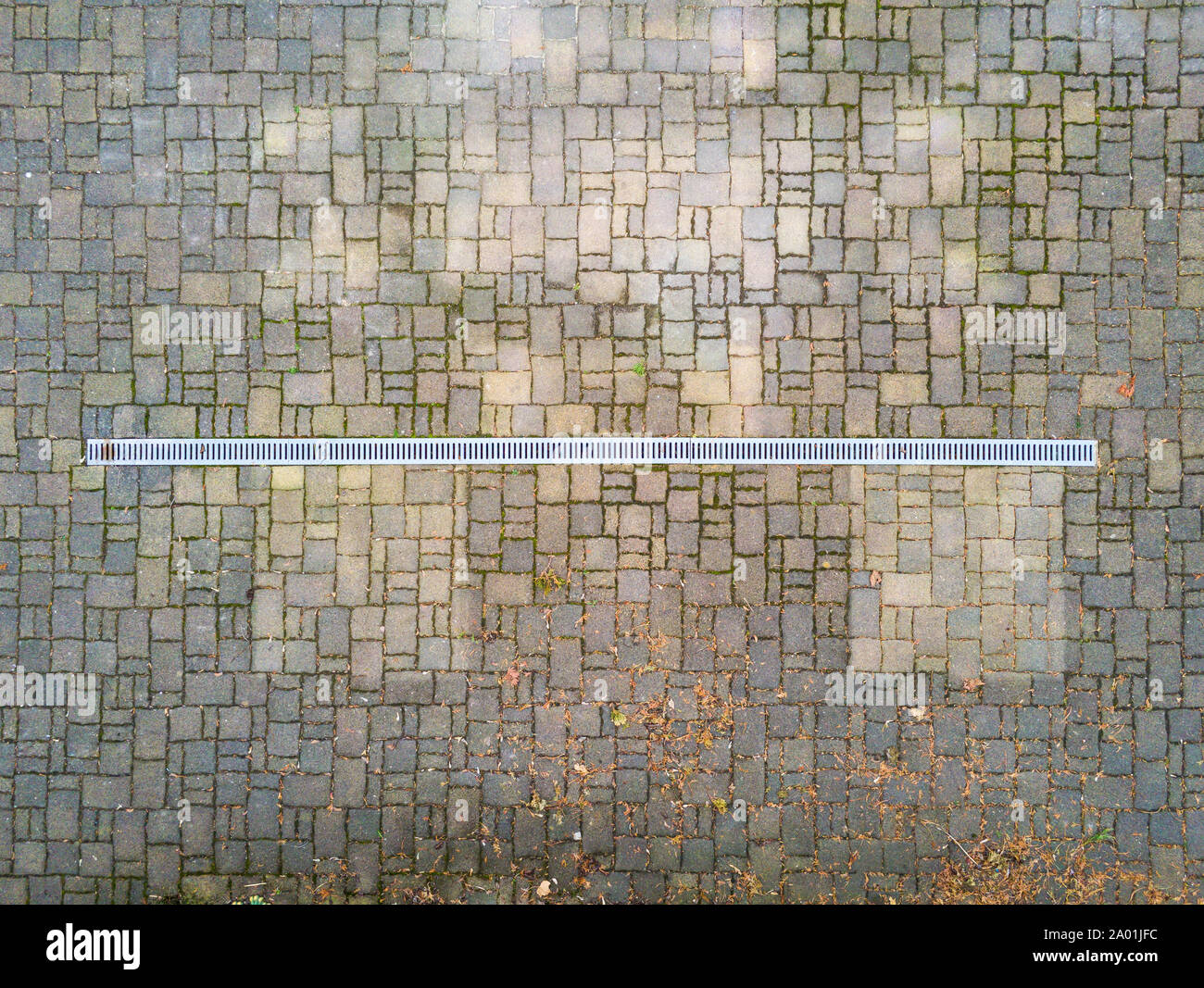 Floor gutter hi-res stock photography and images - Alamy