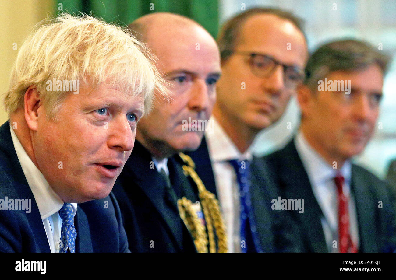 Military service chiefs 10 downing street hi-res stock photography and ...