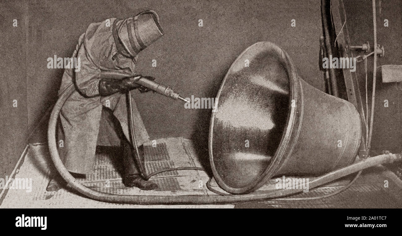 Sand blasting industrial hi-res stock photography and images - Alamy