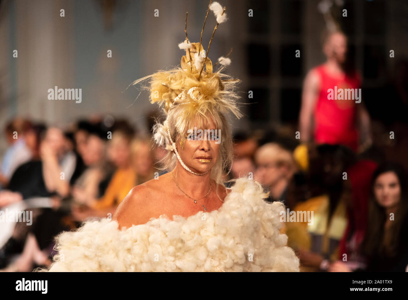 Jo wood model hi-res stock photography and images - Alamy