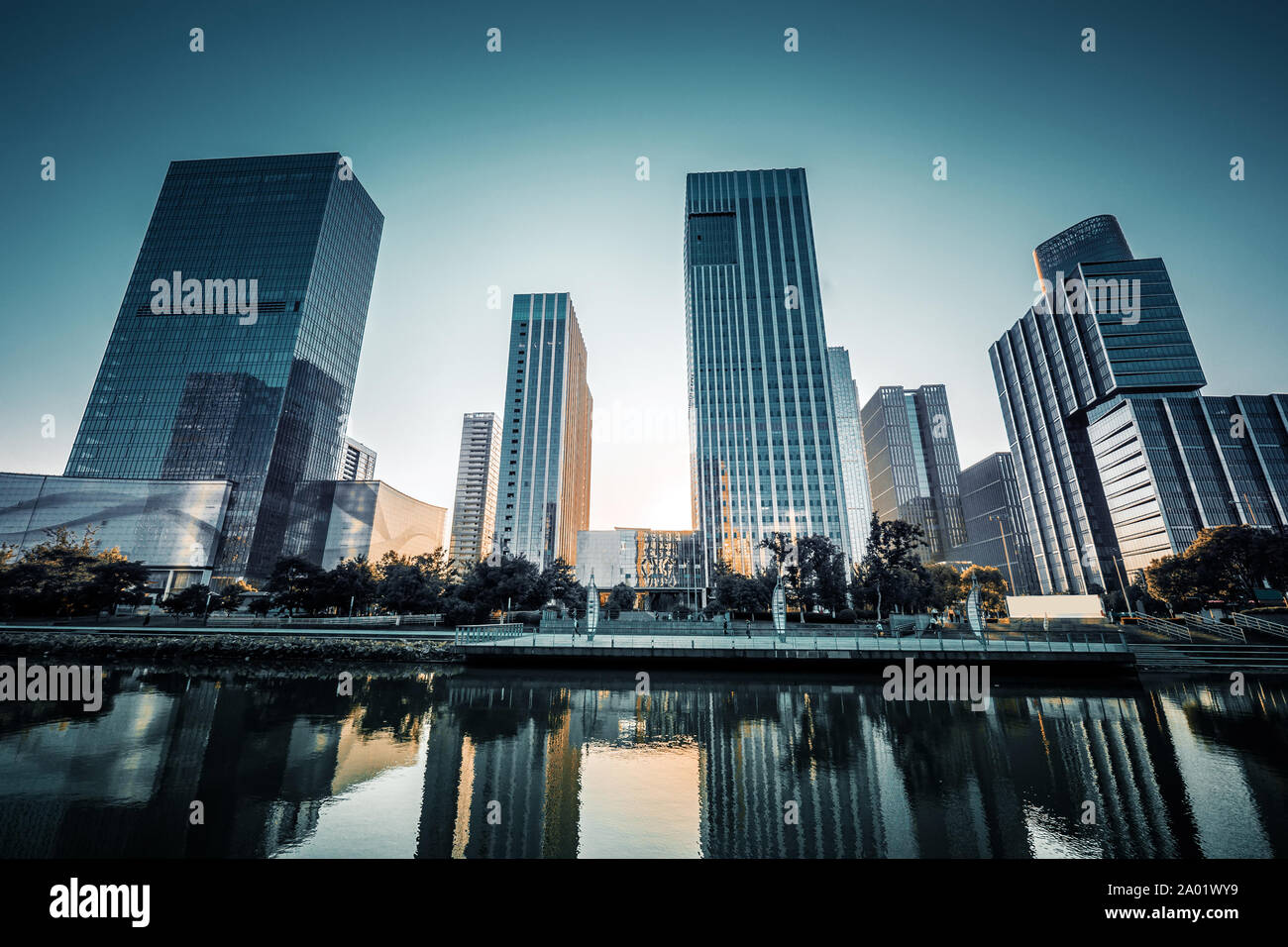 High rise building twilight business district urban scenery hi-res ...