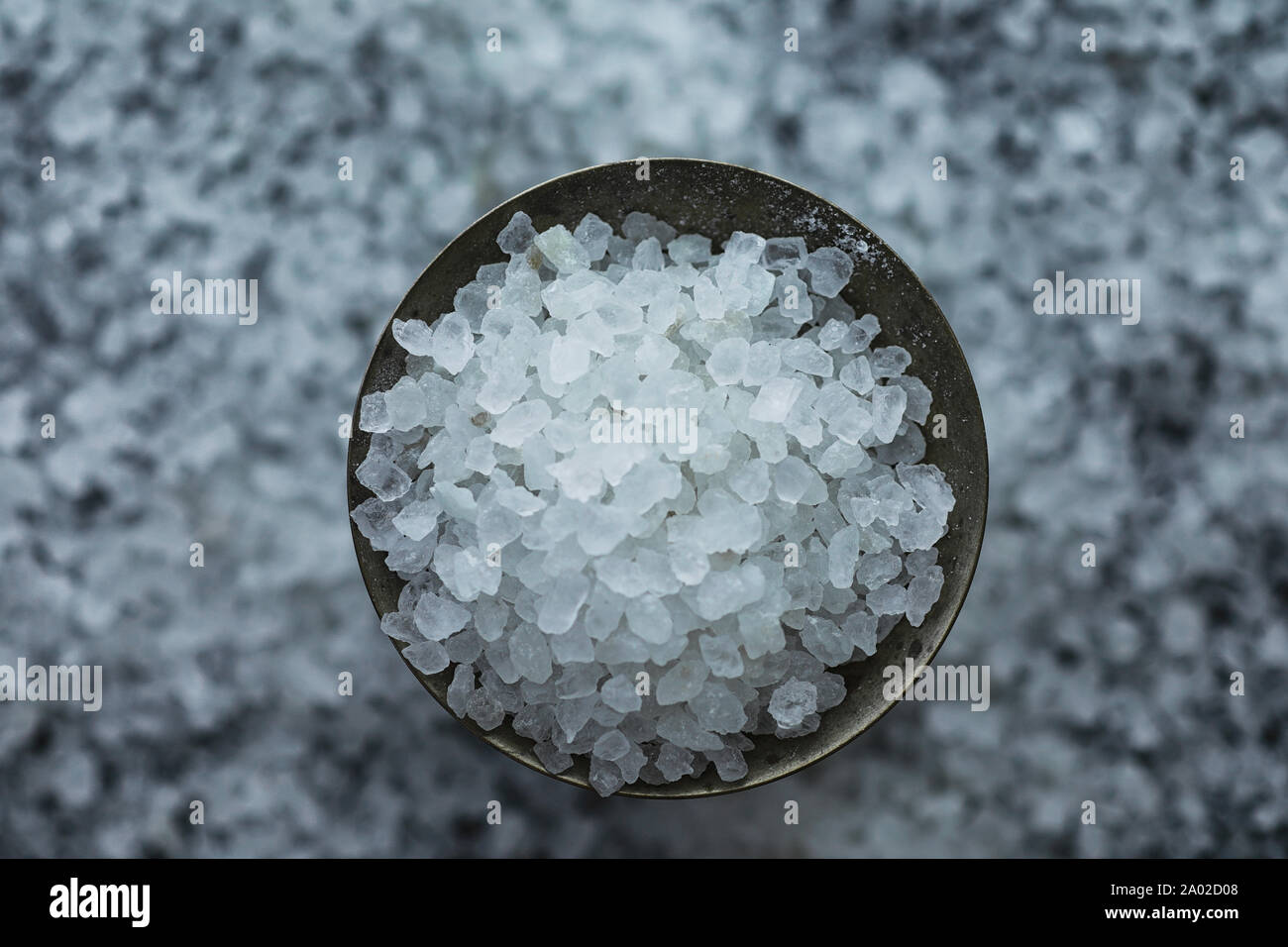 Woman indian pestle and mortar hi-res stock photography and images - Alamy