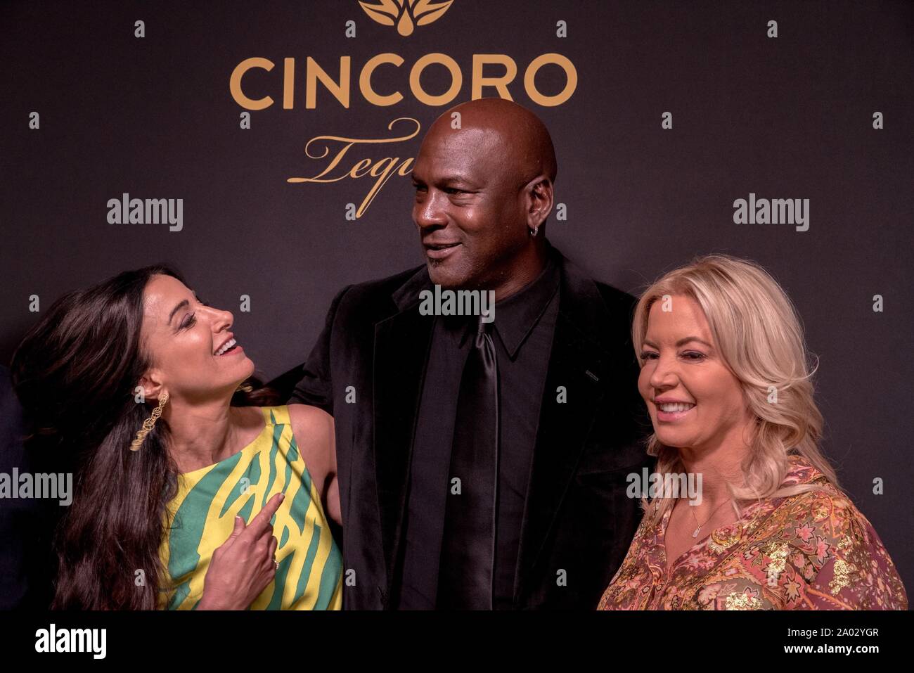 Jeanie buss hi-res stock photography and images - Alamy